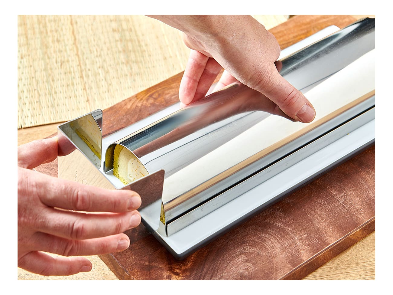 Stainless Steel Yule Log Mould with Removable Ends - Large - 30cm x Ø 7 ...