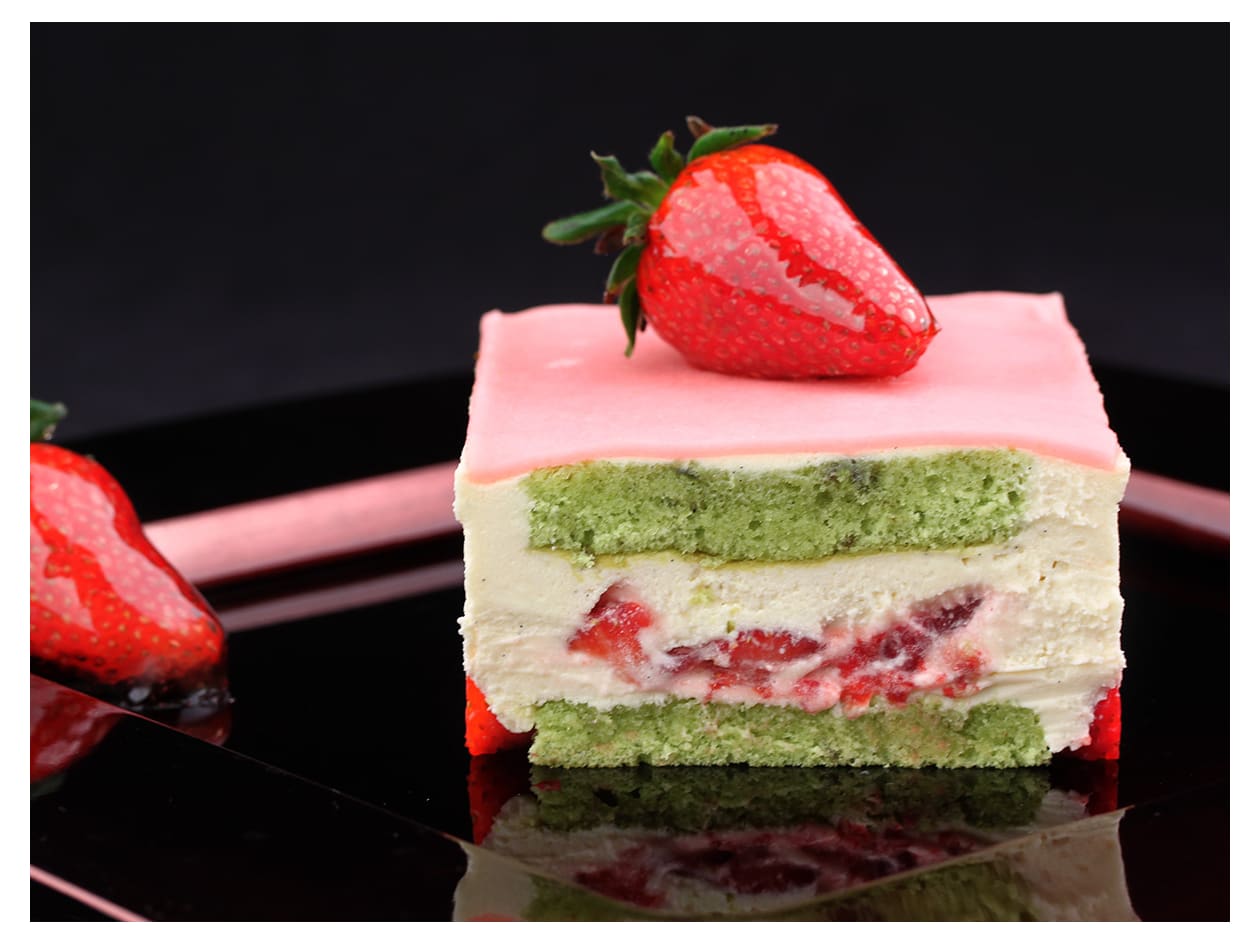Supreme Almond Paste with Pistachio - Mediterranean origin - 1kg ...