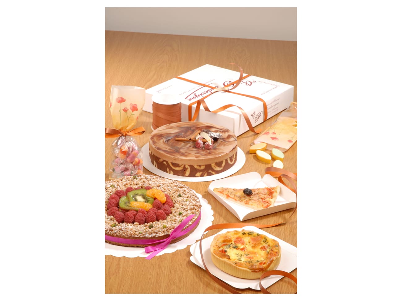 White Square Cake Slice U-Card (x 250) - 11 x 11cm - Nordia - Meilleur ...