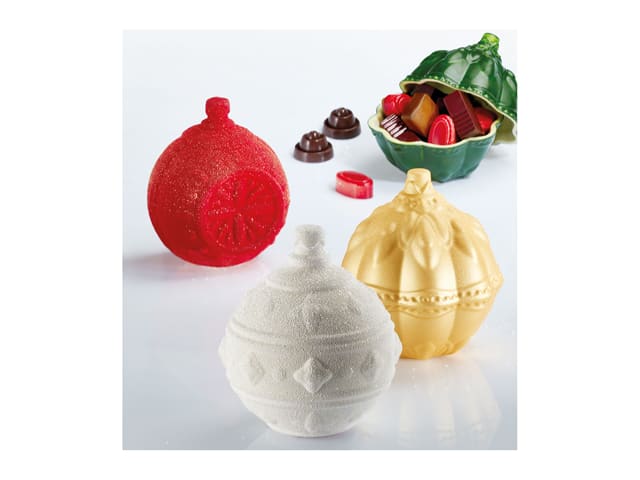 Chocolate Christmas Baubles - Illustrated recipe - Chocolate Christmas ...