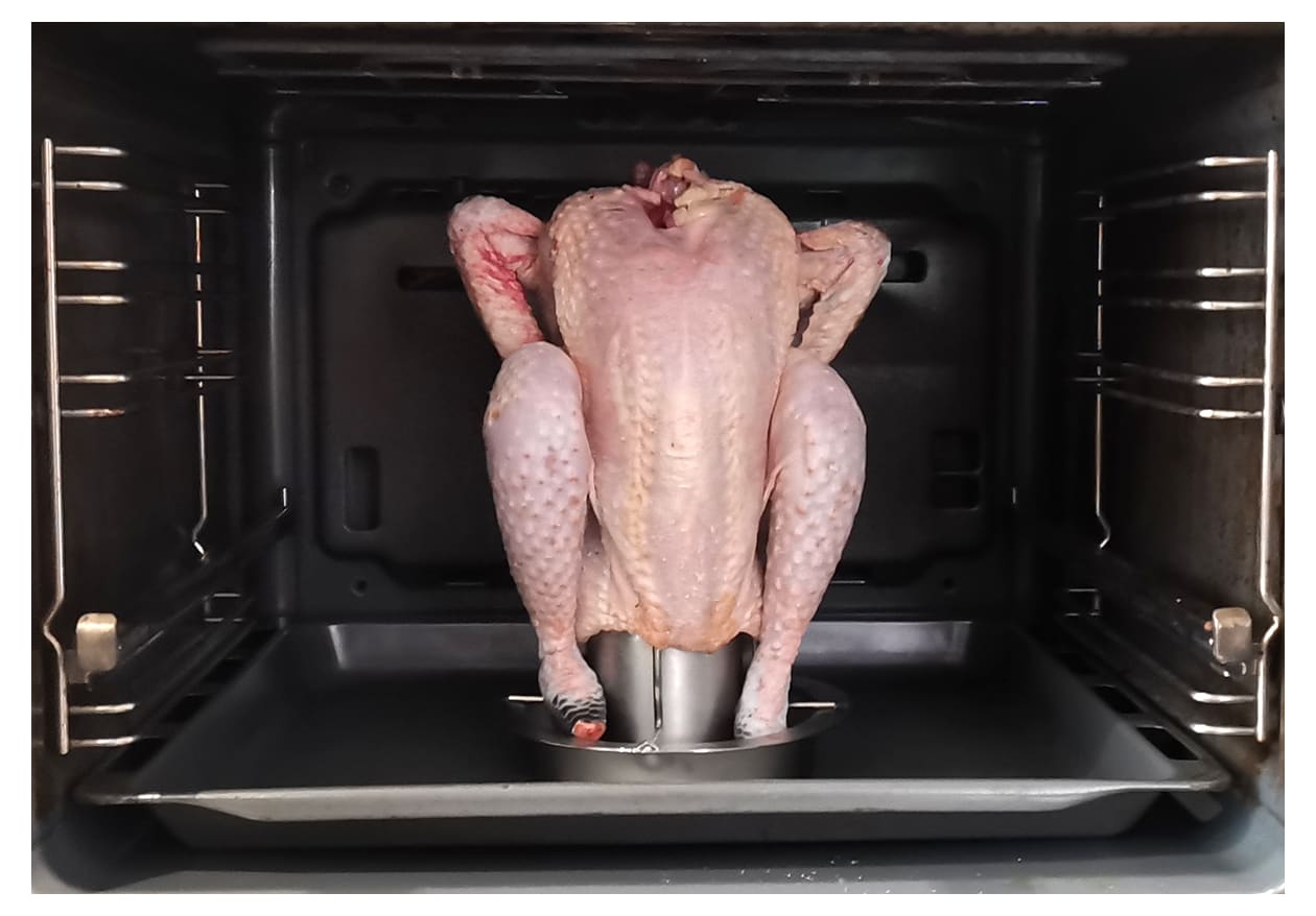 Stainless Steel Chicken Roaster - Ø 17,5 x ht 23cm - Westmark ...