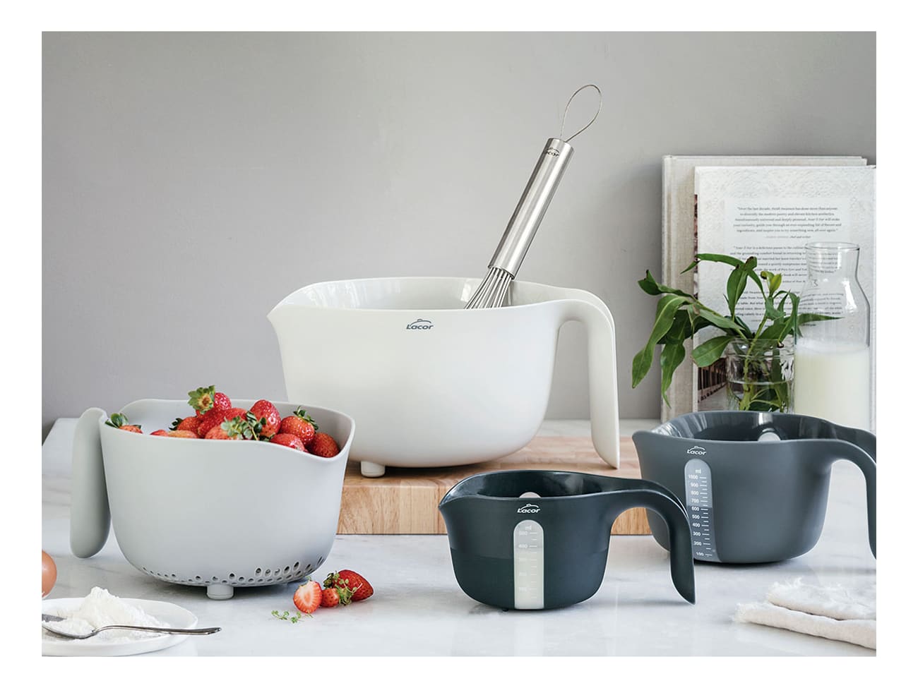 Bol, passoire - et pots mesureurs - ensemble 4 pièces - Lacor ...