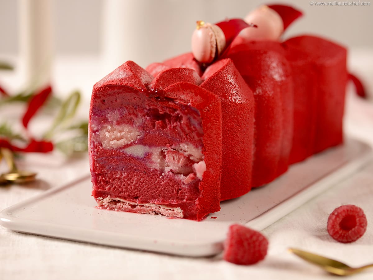 Bûche de Noël glacée, framboises, litchis - Notre recette avec photos ...