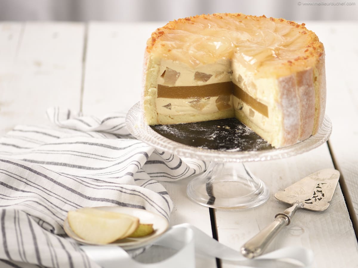 Charlotte poire & caramel - Recette de cuisine illustrée - Meilleur du Chef