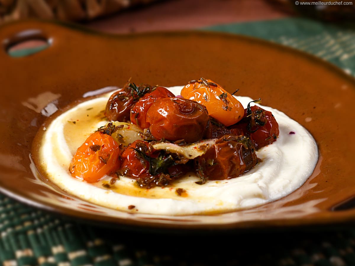 Chaud-froid de tomates cerises confites, sauce yaourt - La recette avec ...