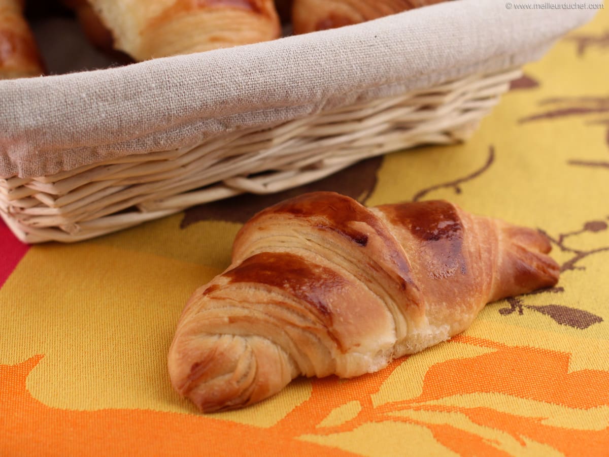 Croissants - Notre recette avec photos - Meilleur du Chef