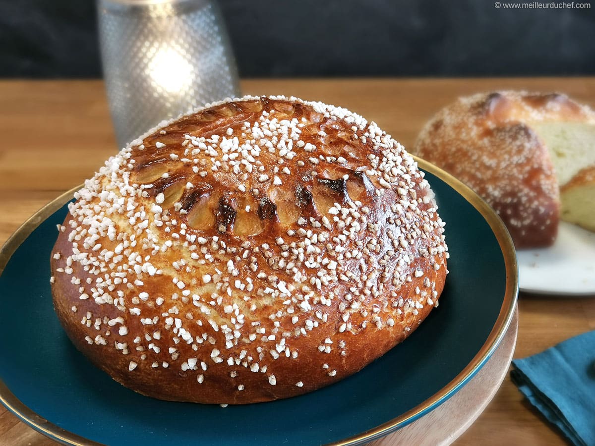 Brioche Mouna de Pâques - Fiche recette illustrée - Meilleur du Chef