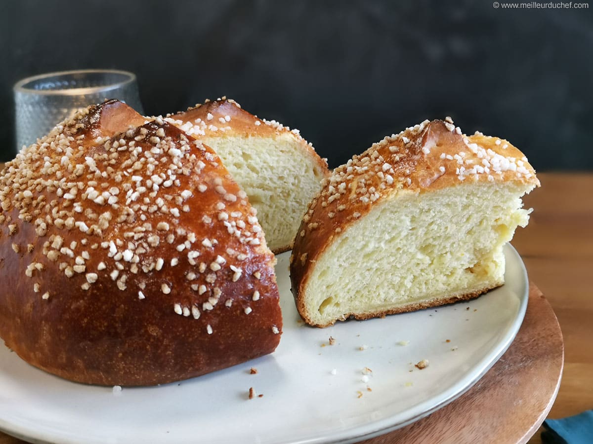 Brioche Mouna de Pâques - Fiche recette illustrée - Meilleur du Chef