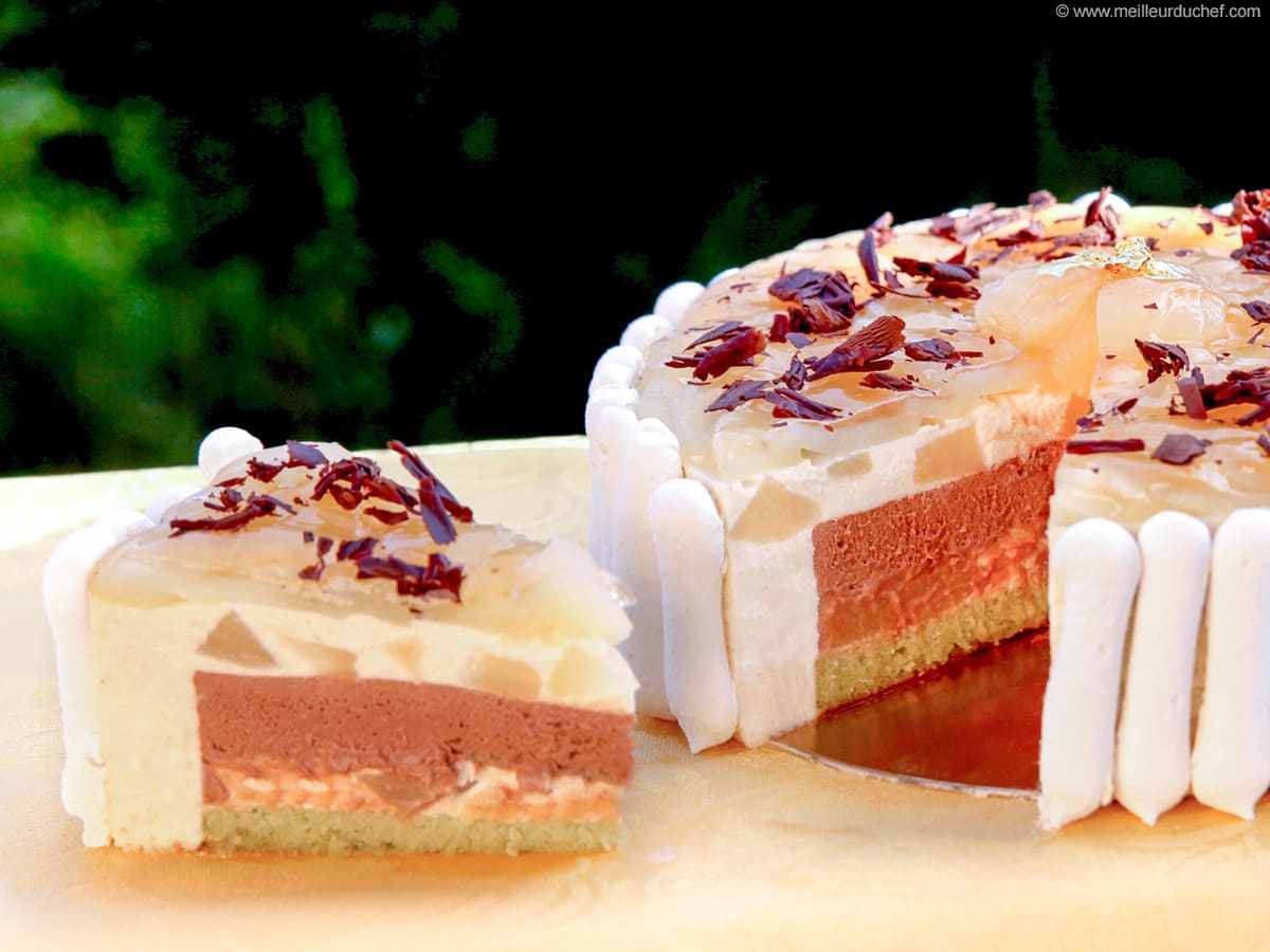 Chocolate & Pear Mousse Cake - Our recipe with photos - Meilleur du Chef