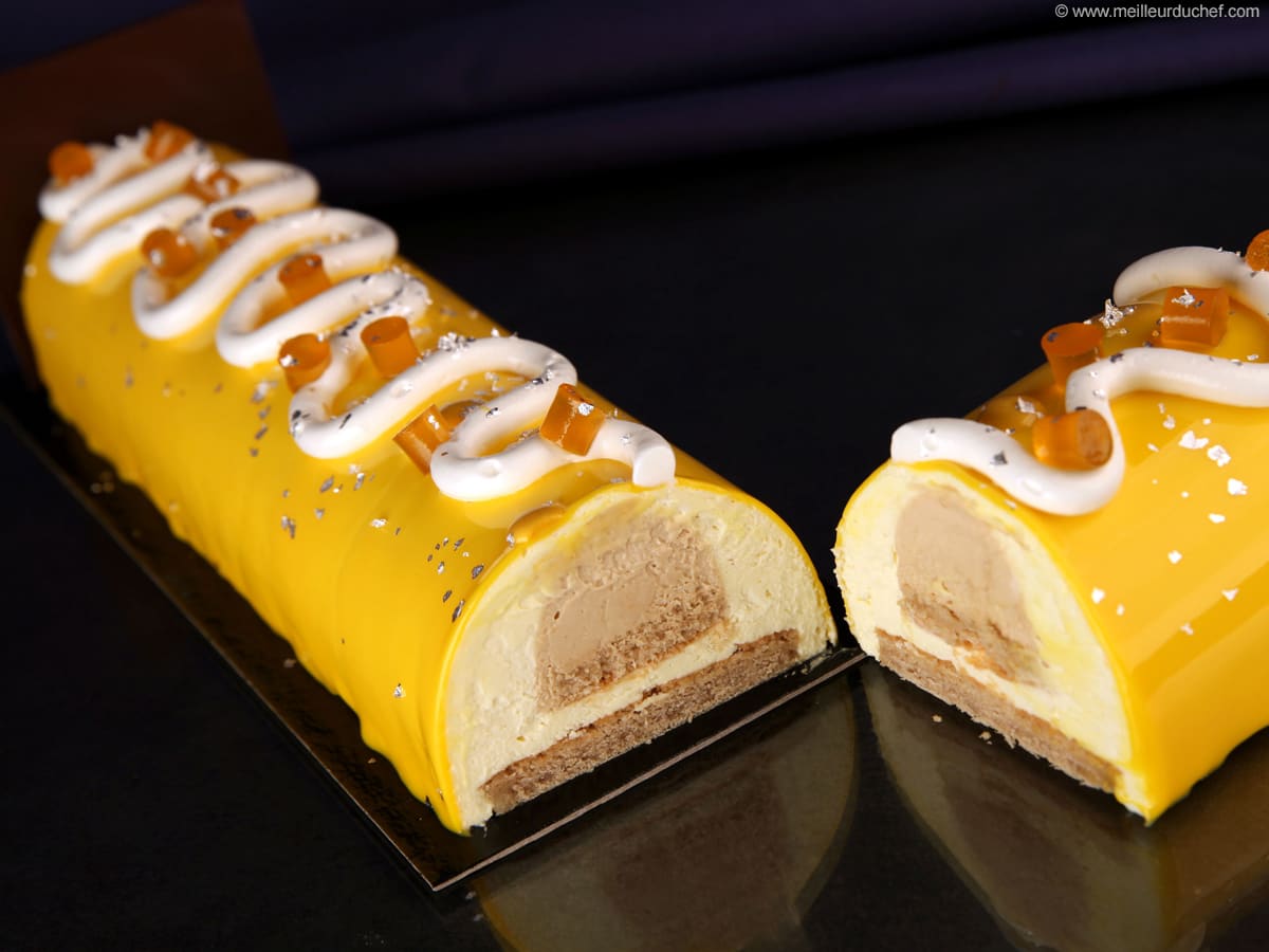 Hazelnut & Passion Fruit Yule Log - Our recipe with photos - Meilleur ...