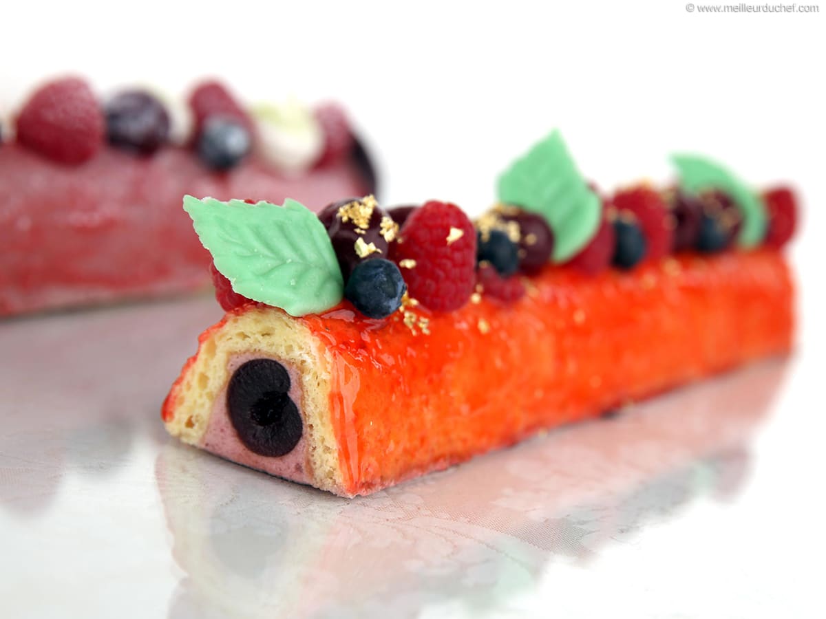Mini Yule Logs with Amarena Cherries - Recipe with images - Meilleur du ...